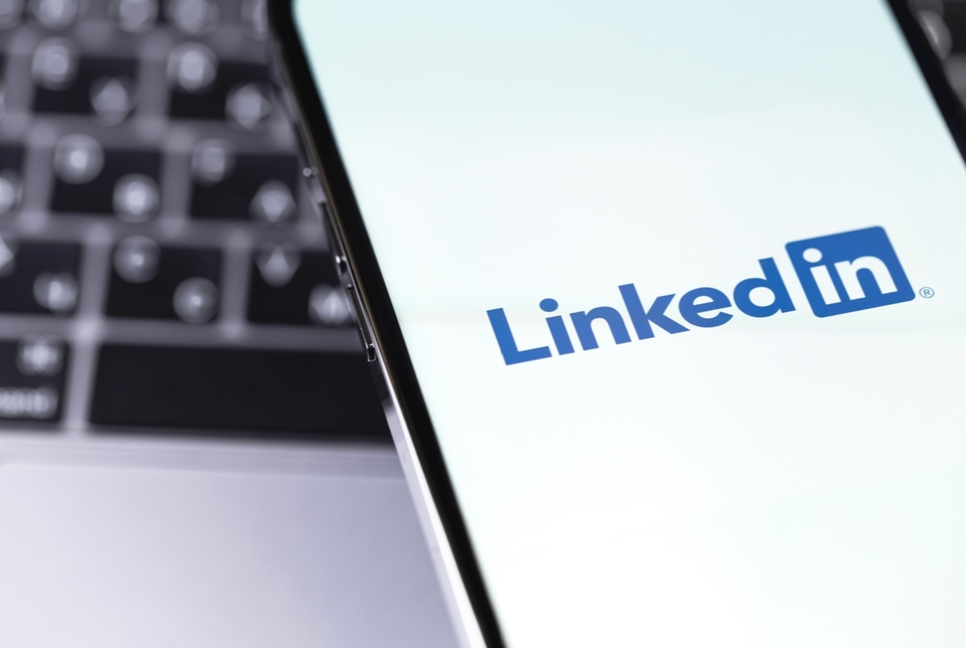How 'Personal' Should Your Firm's LinkedIn Page Be? - Articles - Advisor Perspectives